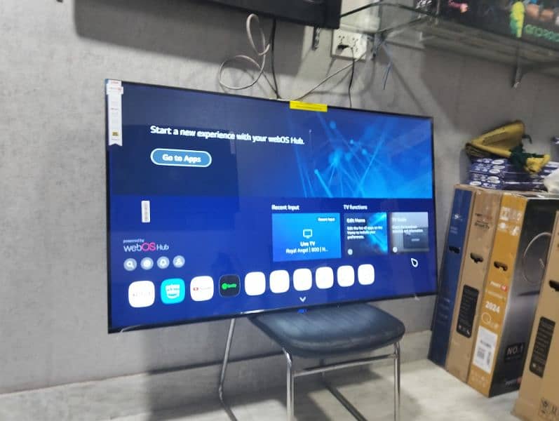 SAMSUNG LED 85,INCH Q LED UHD MODEL, 03254998174 - Televisions - 1102363235