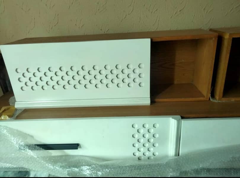 LED wall mounted rack with 2 side shelves for sale - Console Tables ...