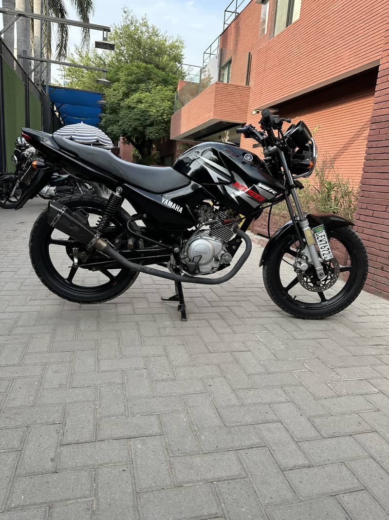 Yamaha YBR 125G 2017 - Standard - 1102377287