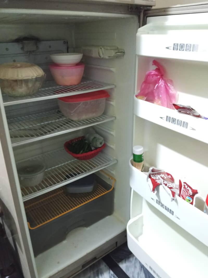 Dawlance Fridge - Mini - 1102405643