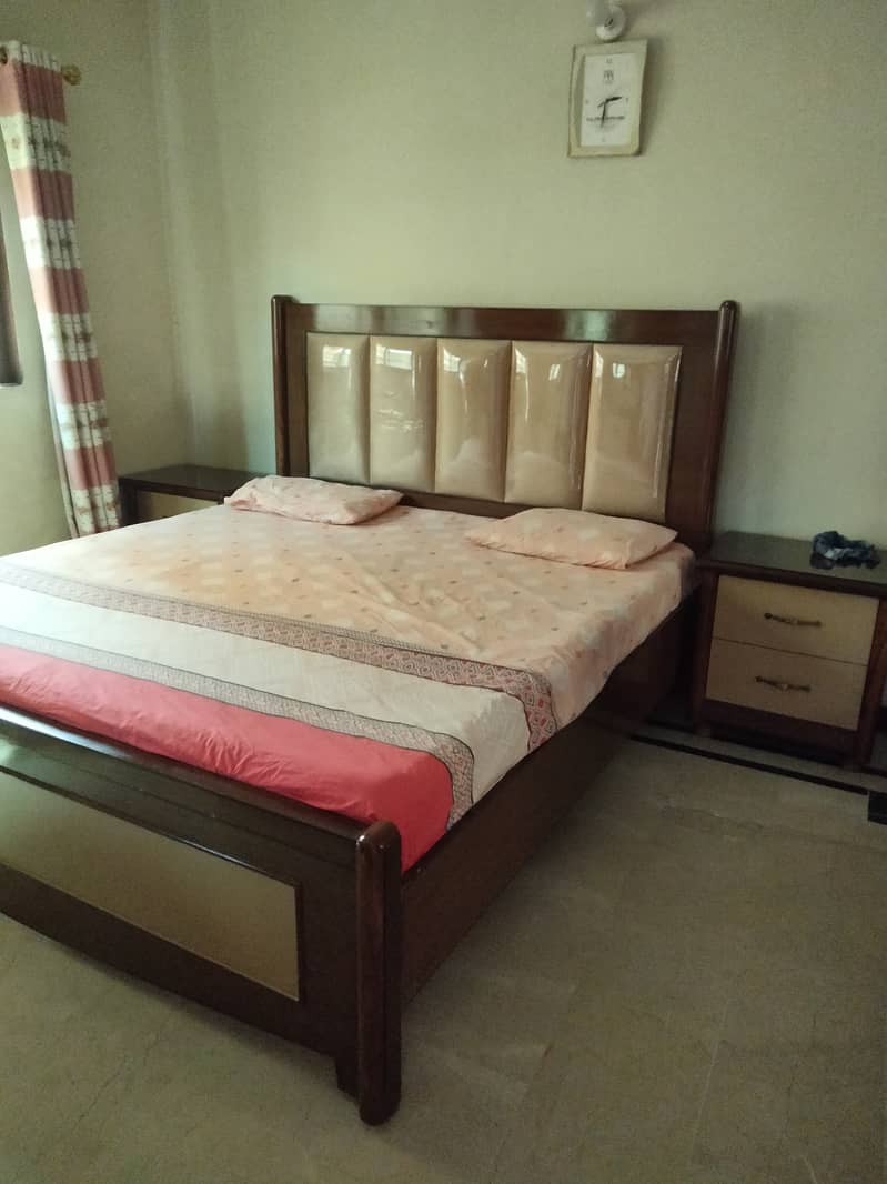 Bedroom Set - Beds - 1102446318