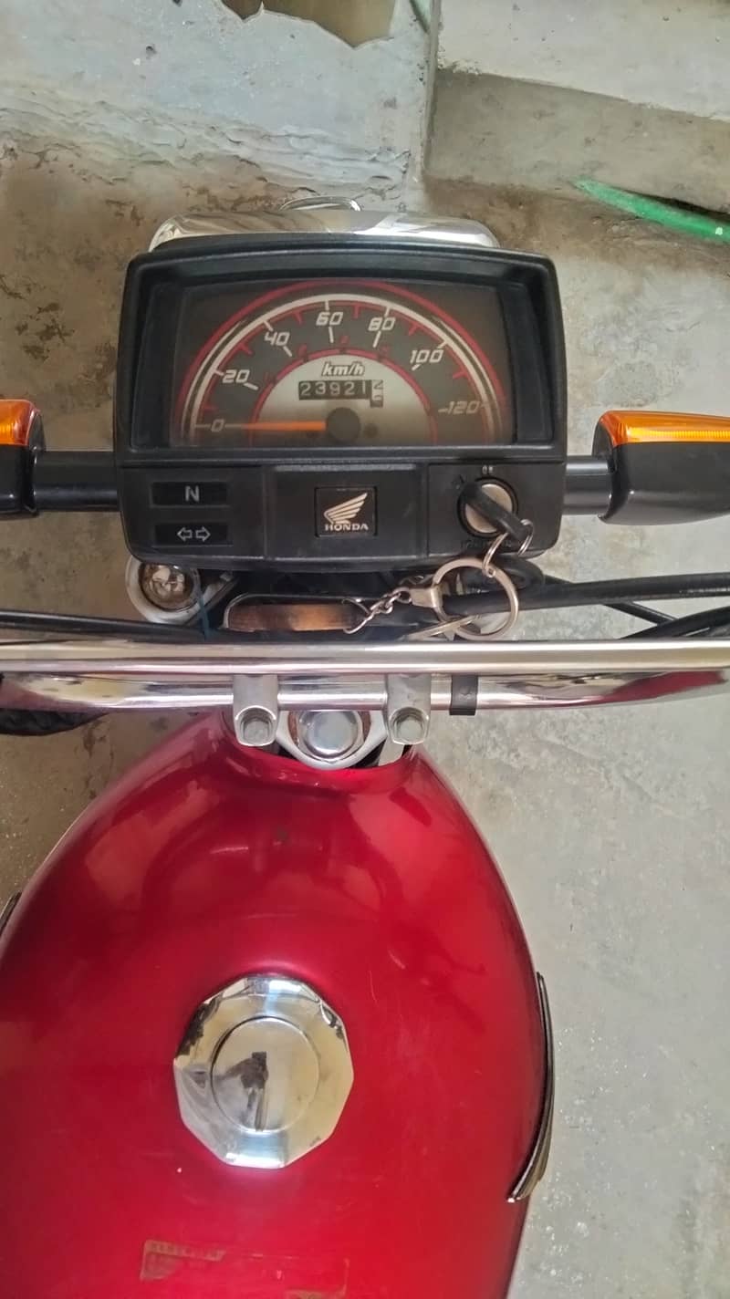 Honda CD 70 2022 - Standard - 1102550099