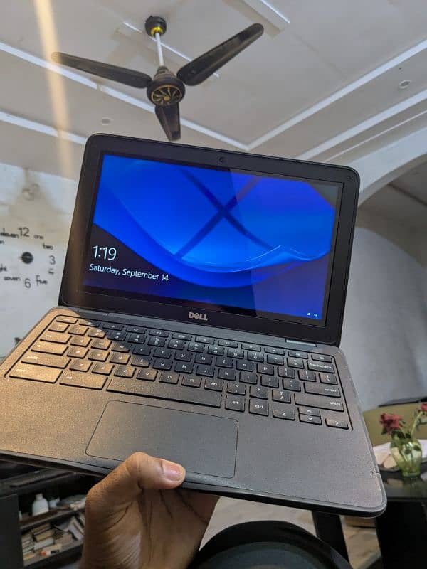 Dell 3180 Windows 10 touch screen - Laptops - 1102603287