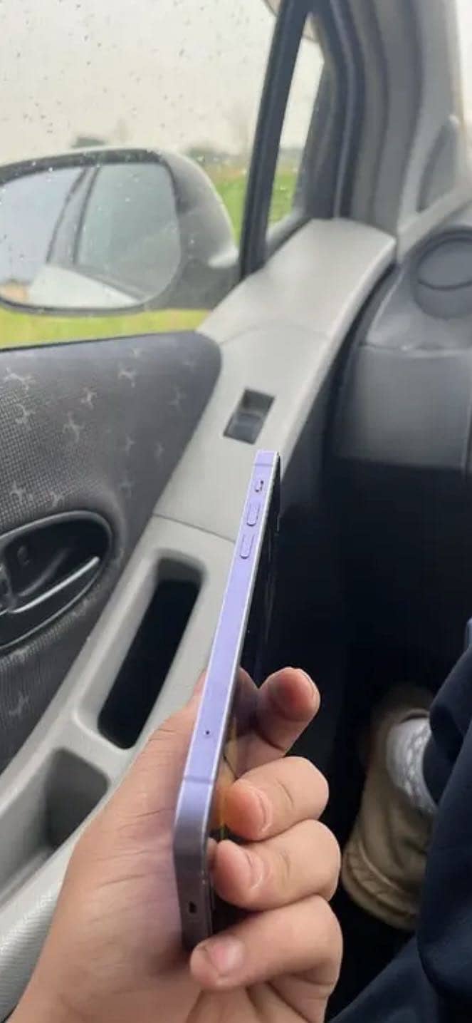 iPhone 12 water pack - Mobile Phones - 1102692682