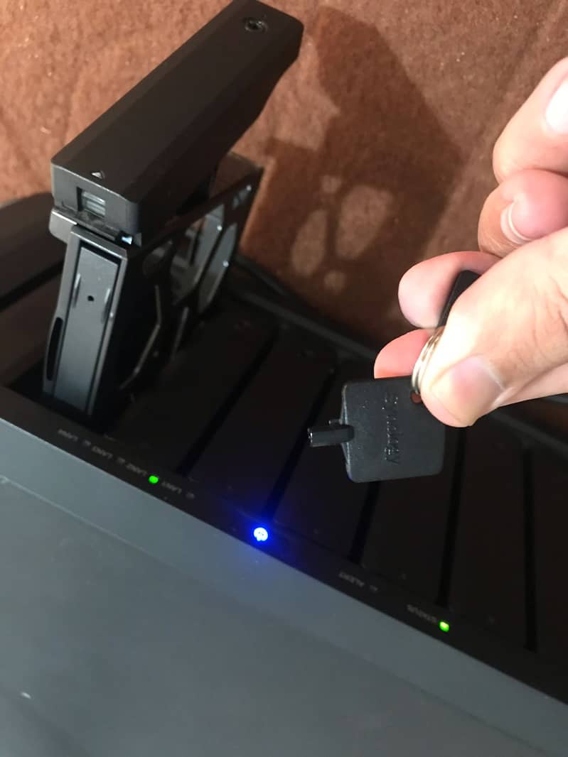 8 BAY Diskstation by Synology | Model NAS DS1821+ - Servers - 1102716988