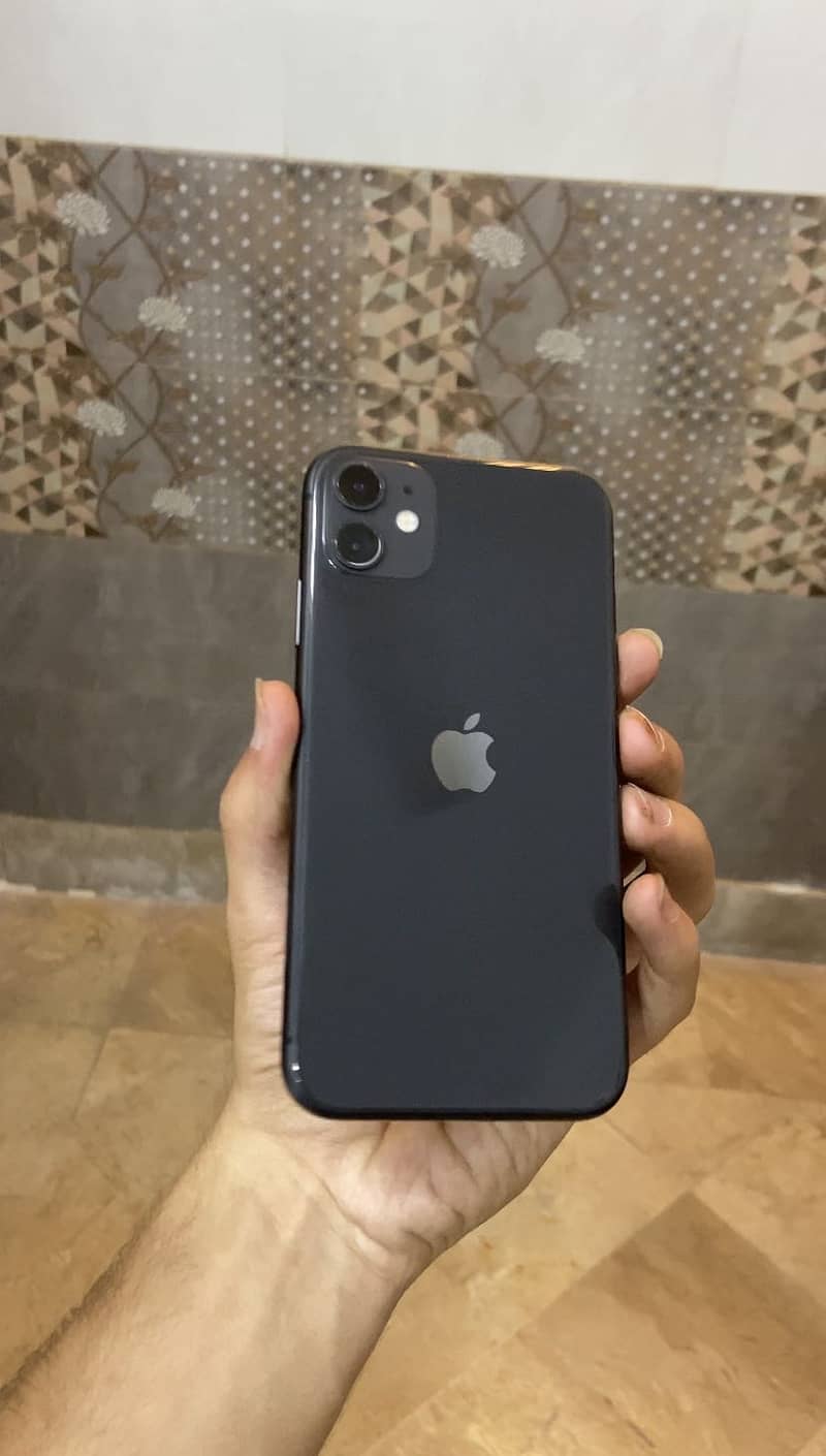 Iphone 11 - Mobile Phones - 1102763124