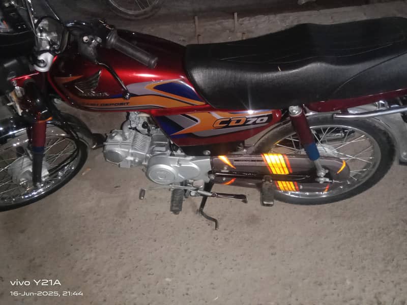 Honda CD 70 model 2024/25 - Standard - 1102774779