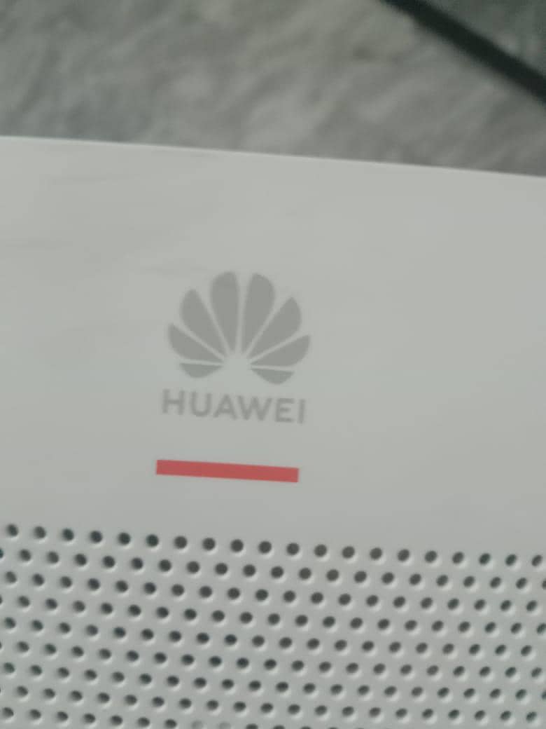 Huawei HG8245W5 GPON/EPON ONT Wi-Fi Router. Optical Network Terminal ...