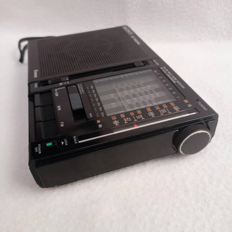Sony ICF 7600AW World Band Radio - Radios - 1085338529