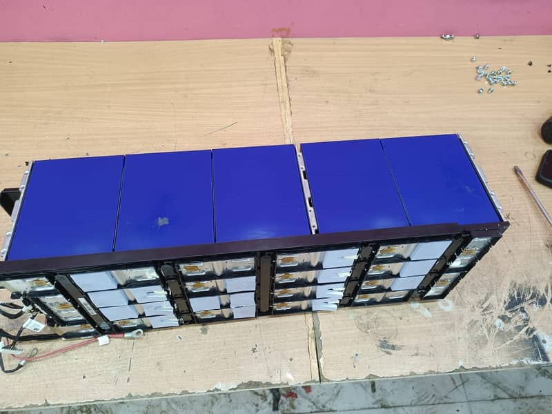 Huawei Lithium Battery for UPS/Solar Systems 51.2V - 54AH - Batteries ...