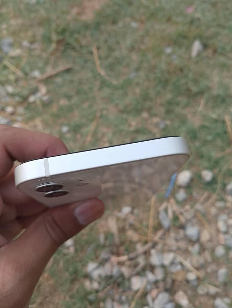 iPhone 12 - Mobile Phones - 1102927984