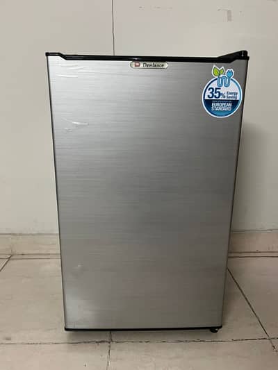 Dawlance Mini Fridge with Freezer – Barely Used - Mini - 1102933413