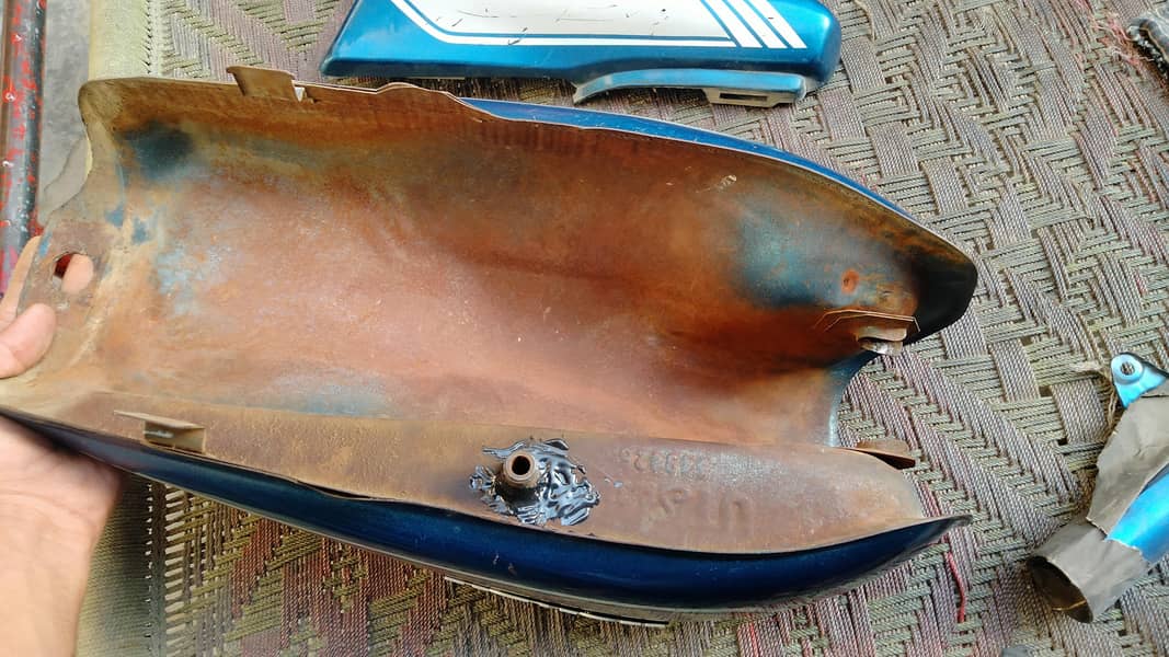 tanki tapay 70 - Fuel Tanks - 1103033539