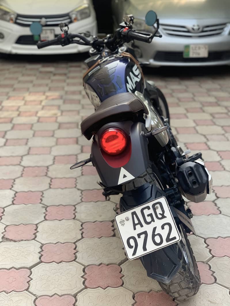 Lifan KP Master KPM 200 Cafe Scrambler - Sports & Heavy Bikes - 1103035613