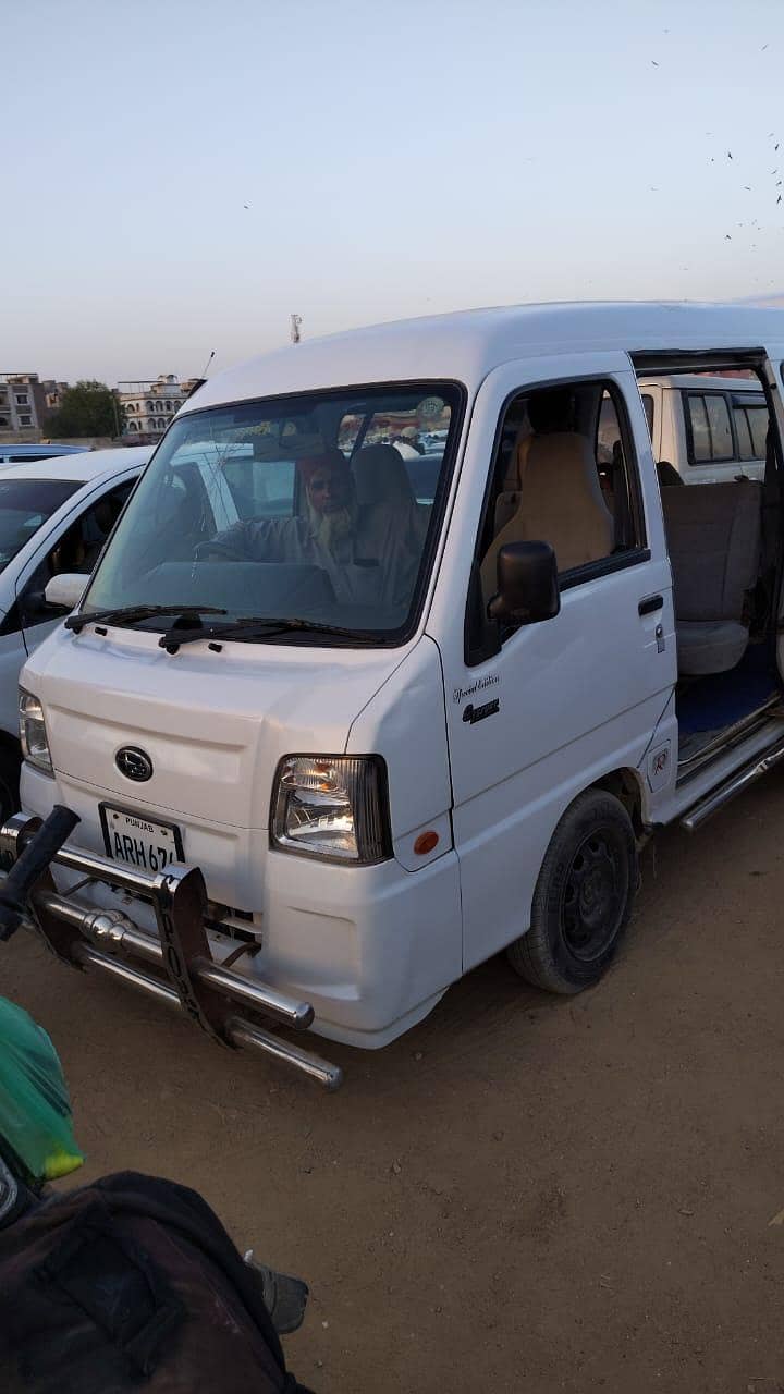 subaru Samber 2011/16 - Cars - 1103066275