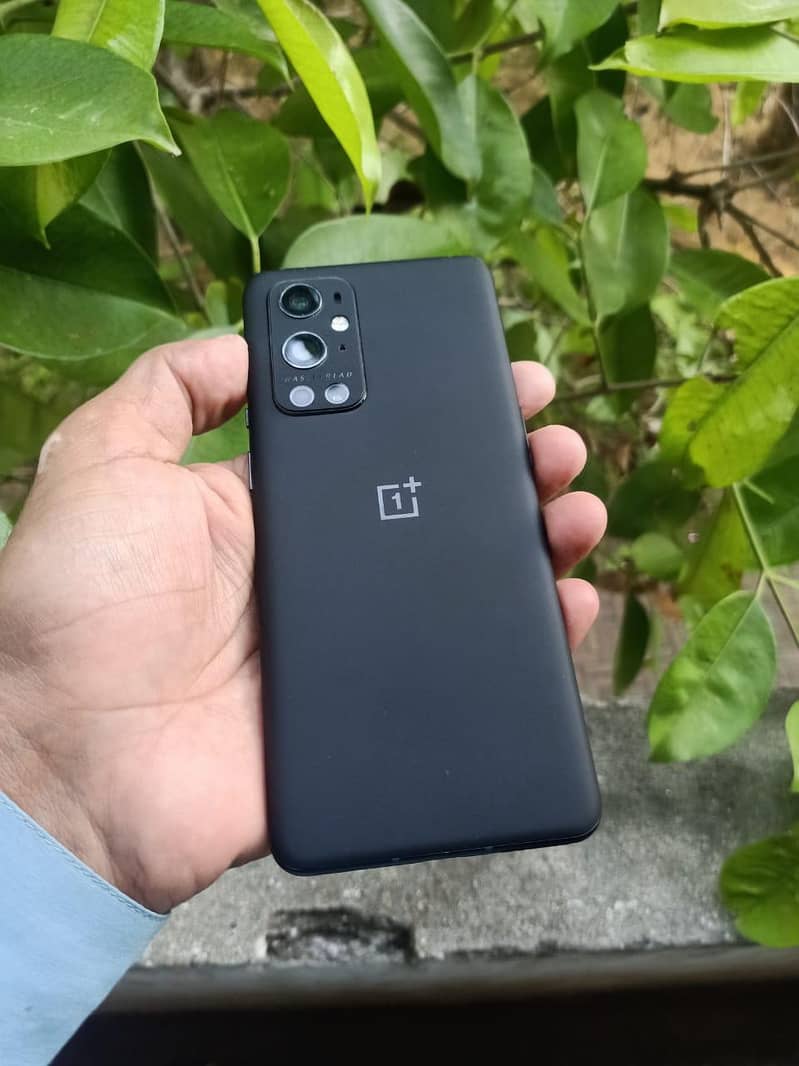 oneplus 9 pro mobile 12/256/GB new condition - Mobile Phones - 1103086042