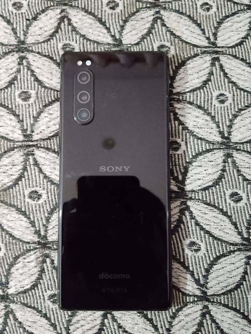 Sony Xperia 5 - Mobile Phones - 1103105752