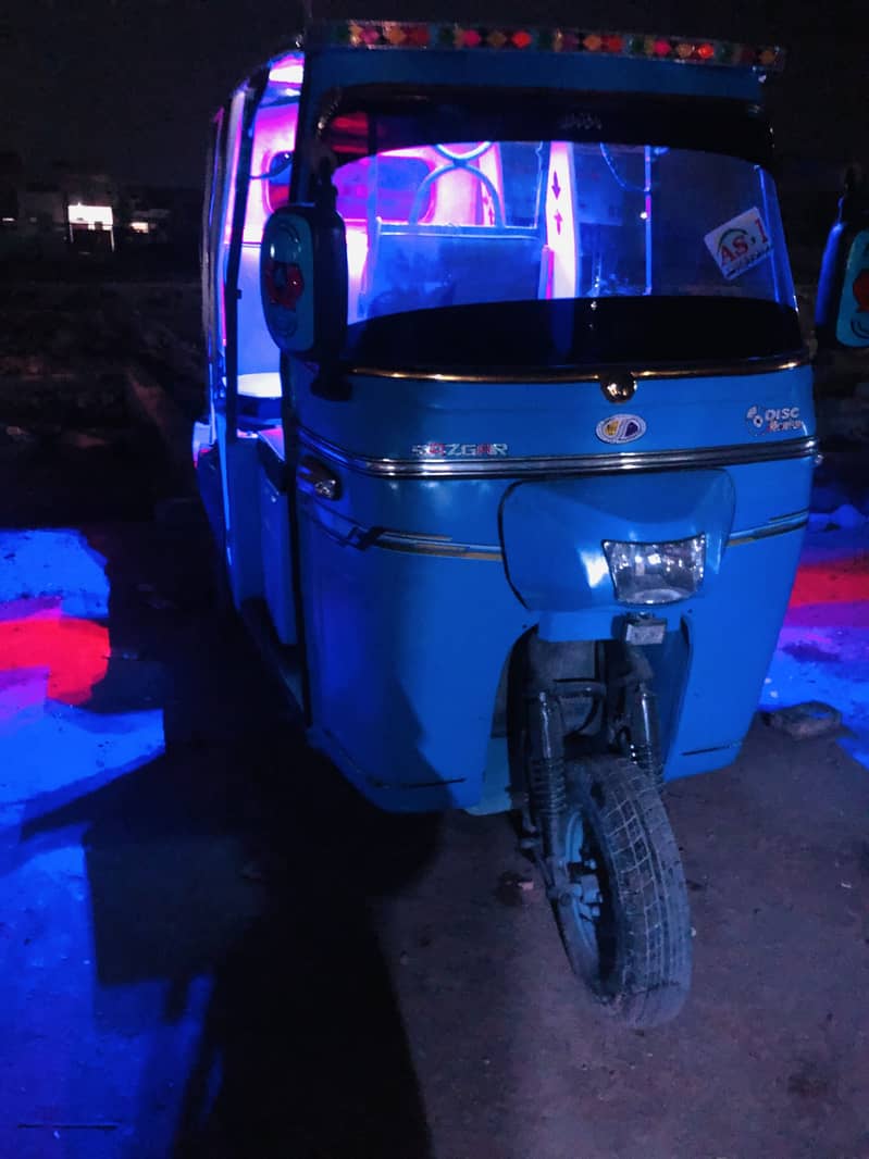 Sazgar Daewoo Rikshaw 6 seater chinchi - Rickshaw & Chingchi - 1103124518