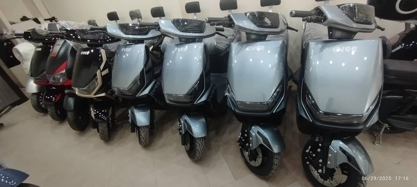 Evee GEN-Z | Evee GEN-Z Pro | Electric Scooters All Models Available ...