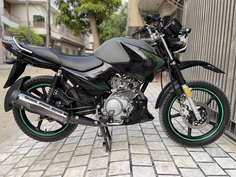 Yamaha Ybr125G 2025 model open letter - Standard - 1103282409