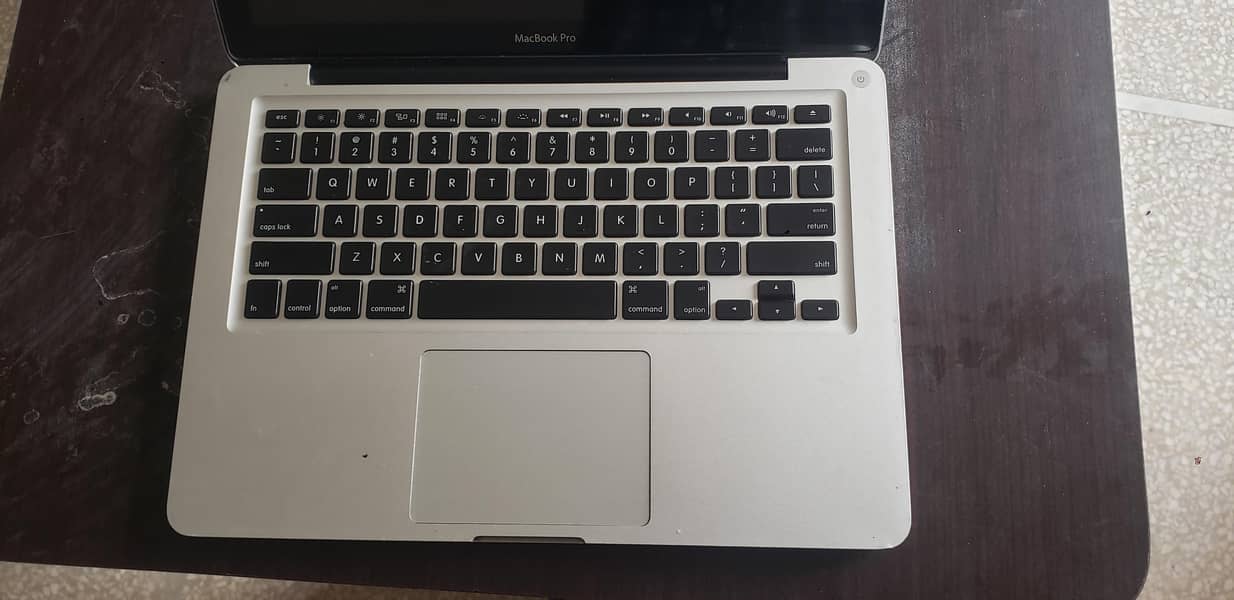 Macbook Pro 2011 Model Late . . - Laptops - 1103298837
