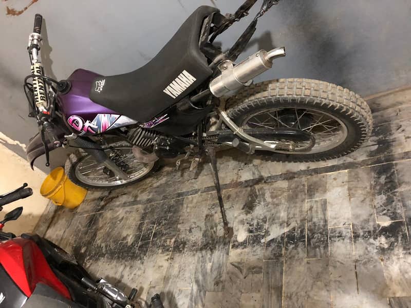 Dt 175 - Standard - 1103330444