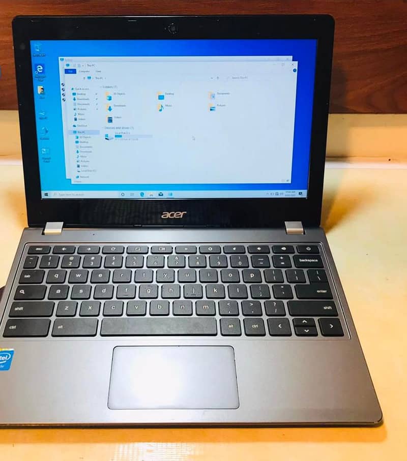 Acer C740 Chromebook - Laptops - 1103435947