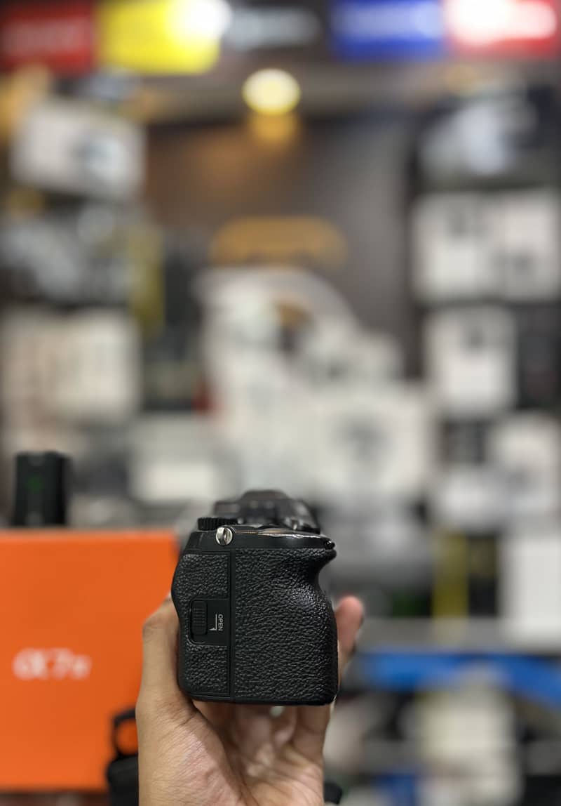 Sony A7IV Body Only - Digital Cameras - 1103481599