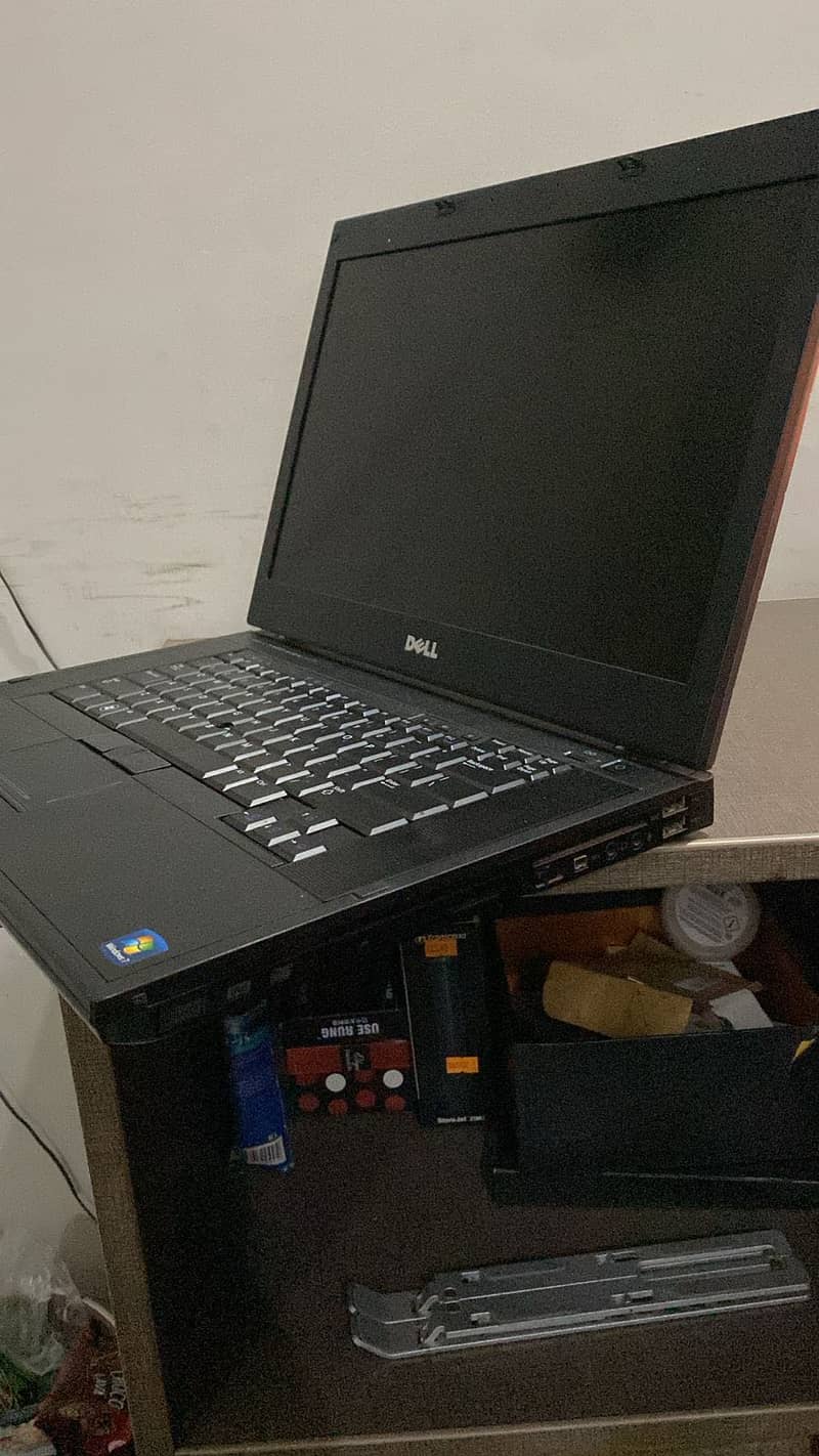 DELL LAPTOP SCREEN BROKEN CORE i7 - Laptops - 1103510315