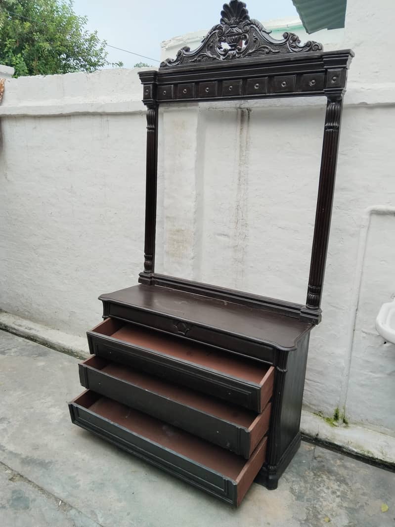 Chinioti wooden Dressing Table - Dining Tables - 1103533596