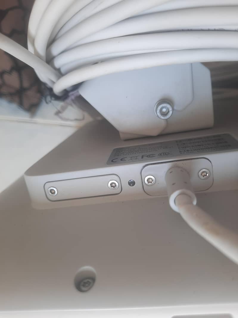 Nokia WiFi beacone router with Nokia fastmile 4g outdoor receiver ...