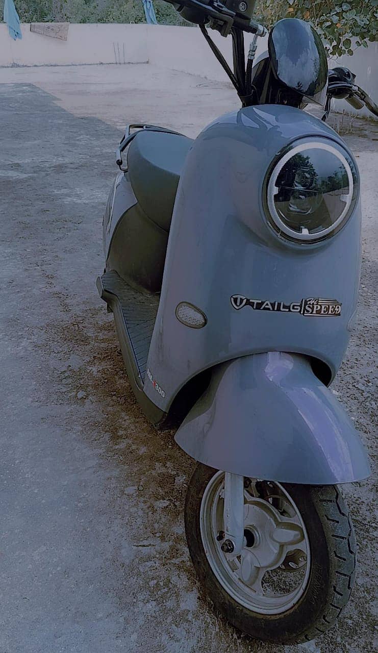 Hi Speed SR EV Electric Scooty | RMI i300 1000 Watt | New Scooty ...