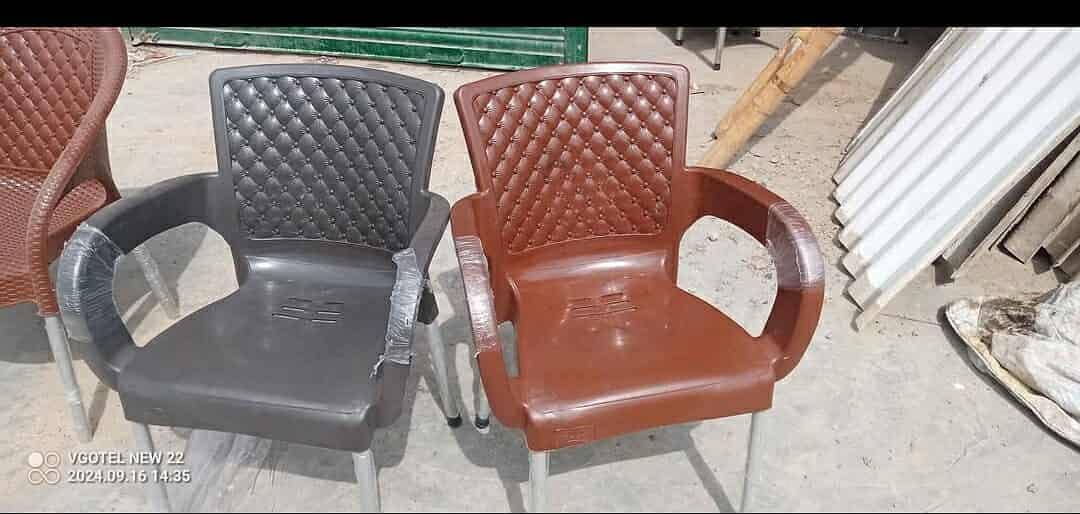 Highly quality plastic chairs available - Outdoor Chairs - 1103564673