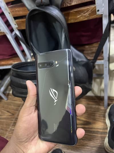 Asus Rog 3 - Mobile Phones - 1103591617