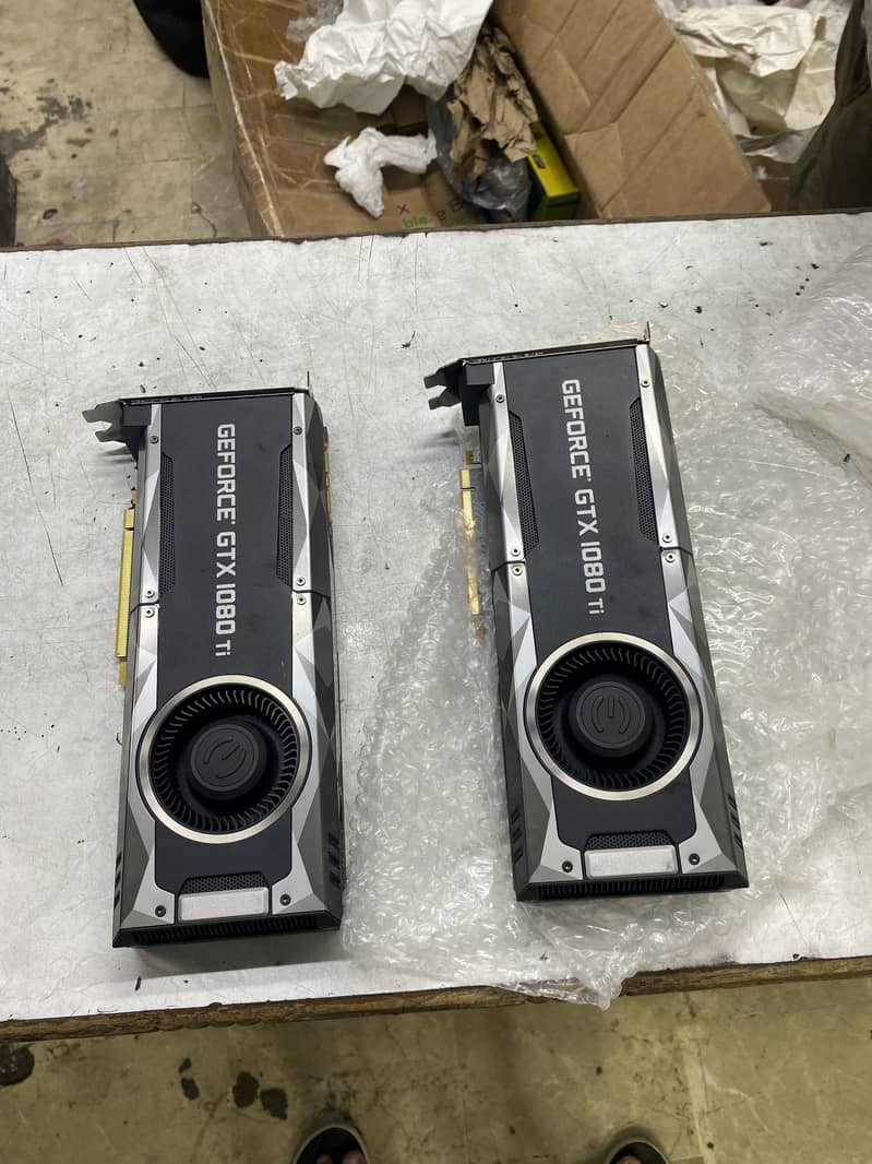 Titan x 12gb 65k/Gtx1070 evga 45k/Rtx 2060 6gb 58k/Gtx1080 ti 11gb 70k ...