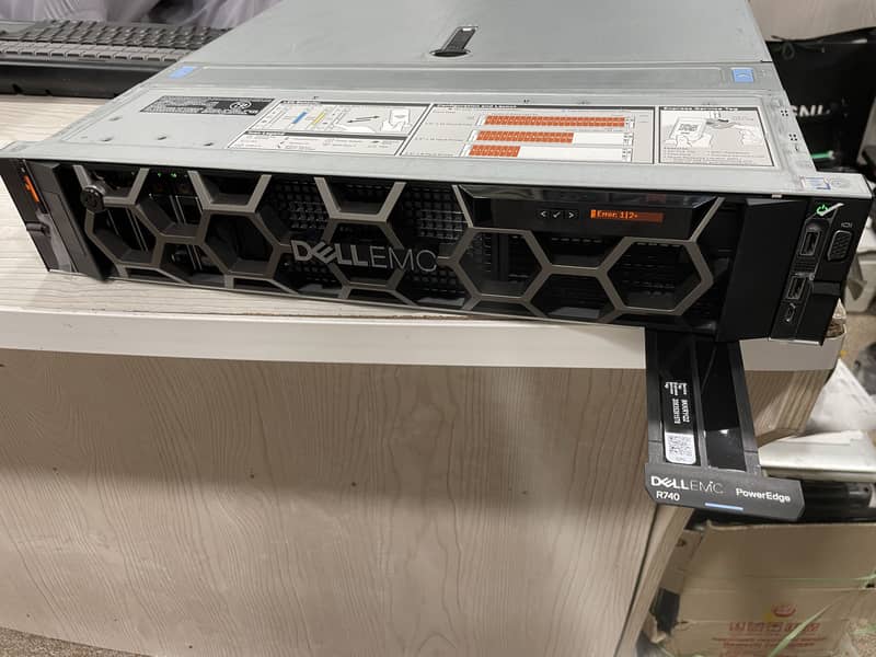 Dell PowerEdge R740 2U Rack Mount Server barebone - Servers - 1103600708