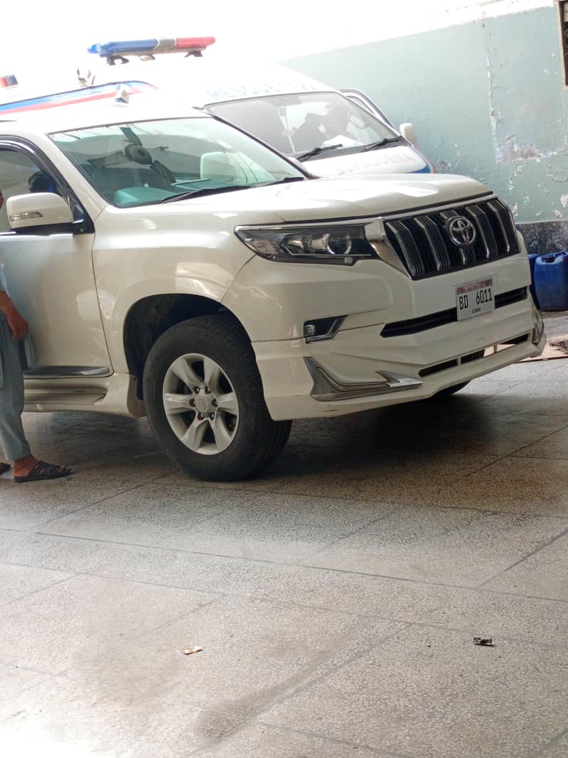 TOYOTA PRADO TXL 2.7 - Cars - 1103642917