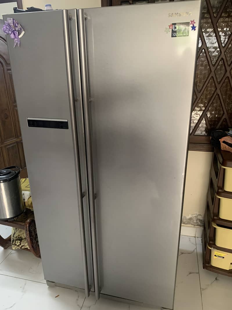 Samsung non inverter fridge - Refrigerators - 1103738361