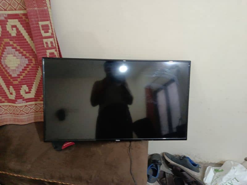 Haier 40 inch led tv simple - Televisions - 1103802937