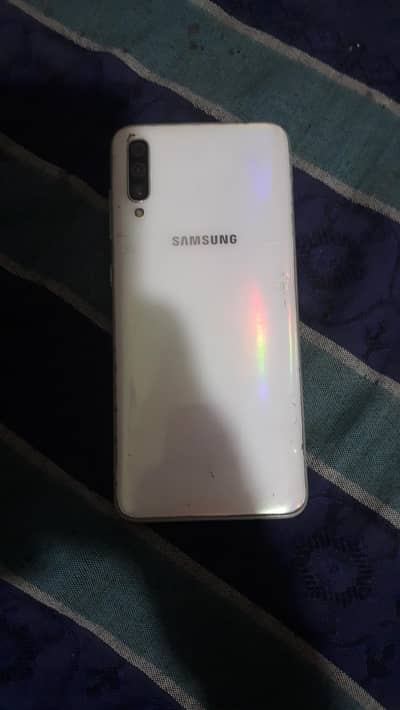 Samsung Galaxy A70 - Mobile Phones - 1103812140