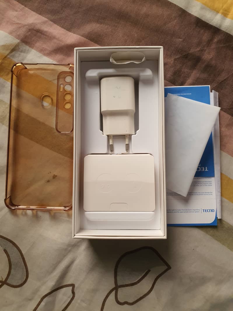 Tecno Camon 17 (Phone, box, charger) 6 + 128 - Mobile Phones - 1103846880