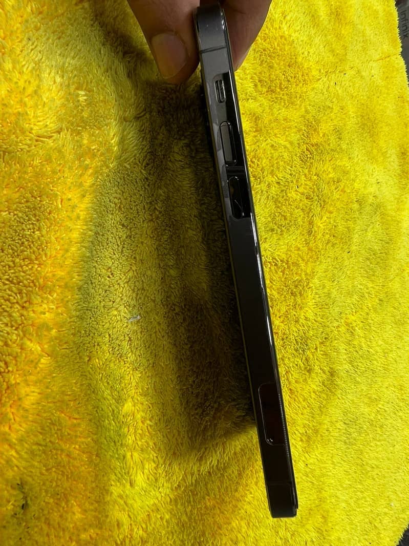 12 pro - Mobile Phones - 1103867024