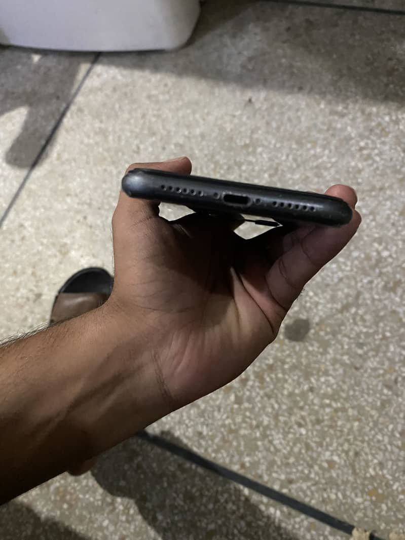 iPhone 11 sim working - Mobile Phones - 1103885605