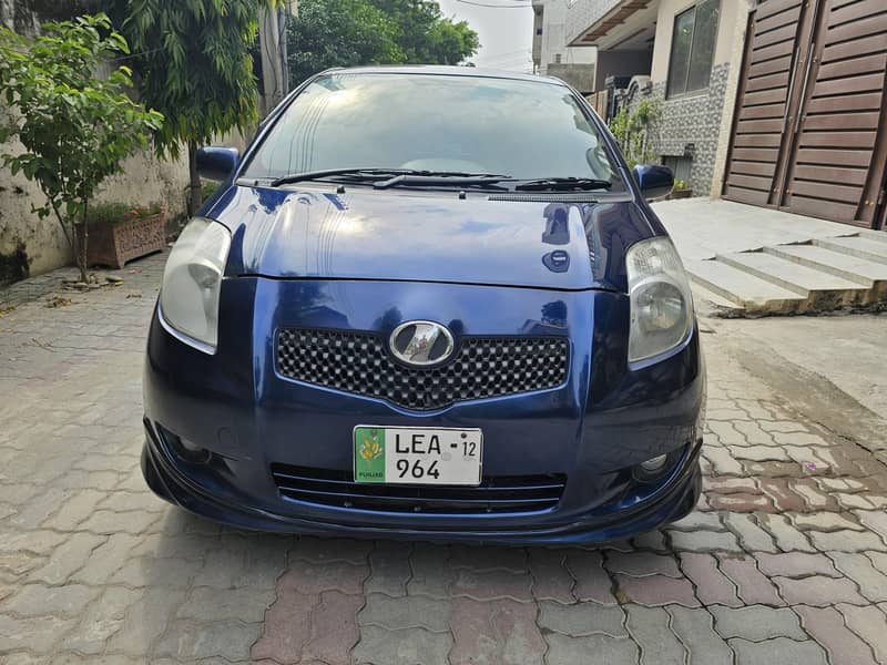 Toyota Vitz Sports Model 2006/2012 total original - Cars - 1102608613