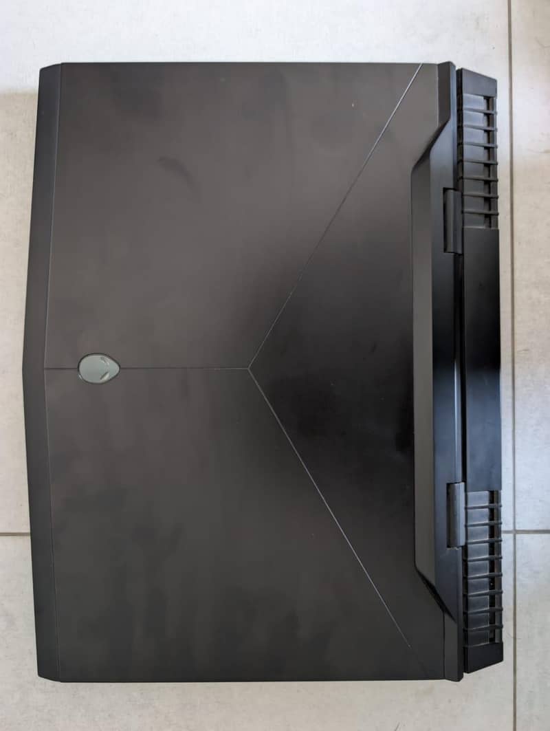 Alienware 17 R5 2019 - Laptops - 1104007598