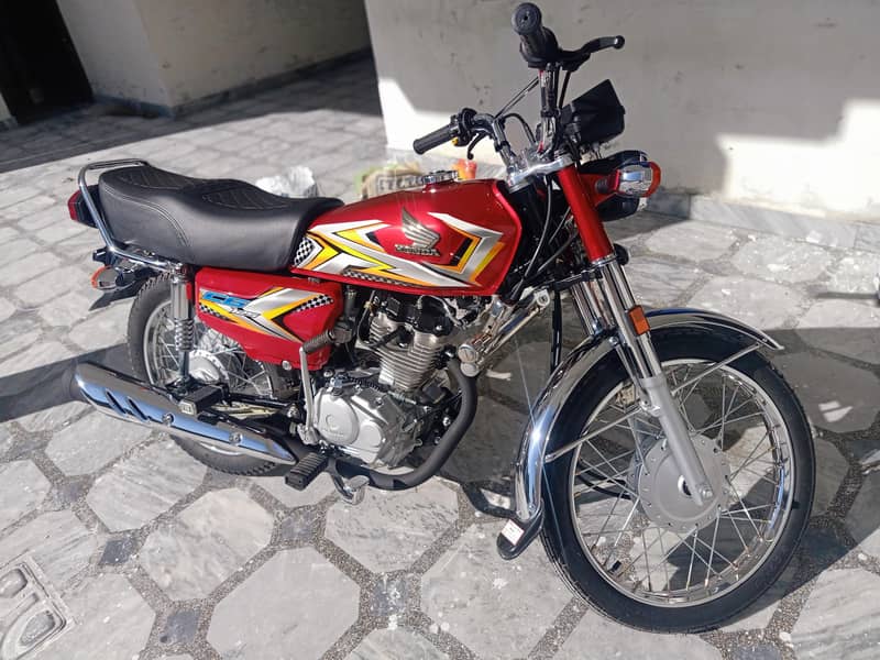 Honda CG 125 model 2025 - Standard - 1104023127