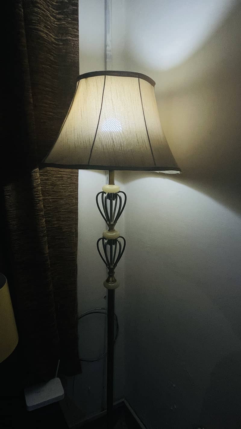 Long lamp - Lamps - 1104108346