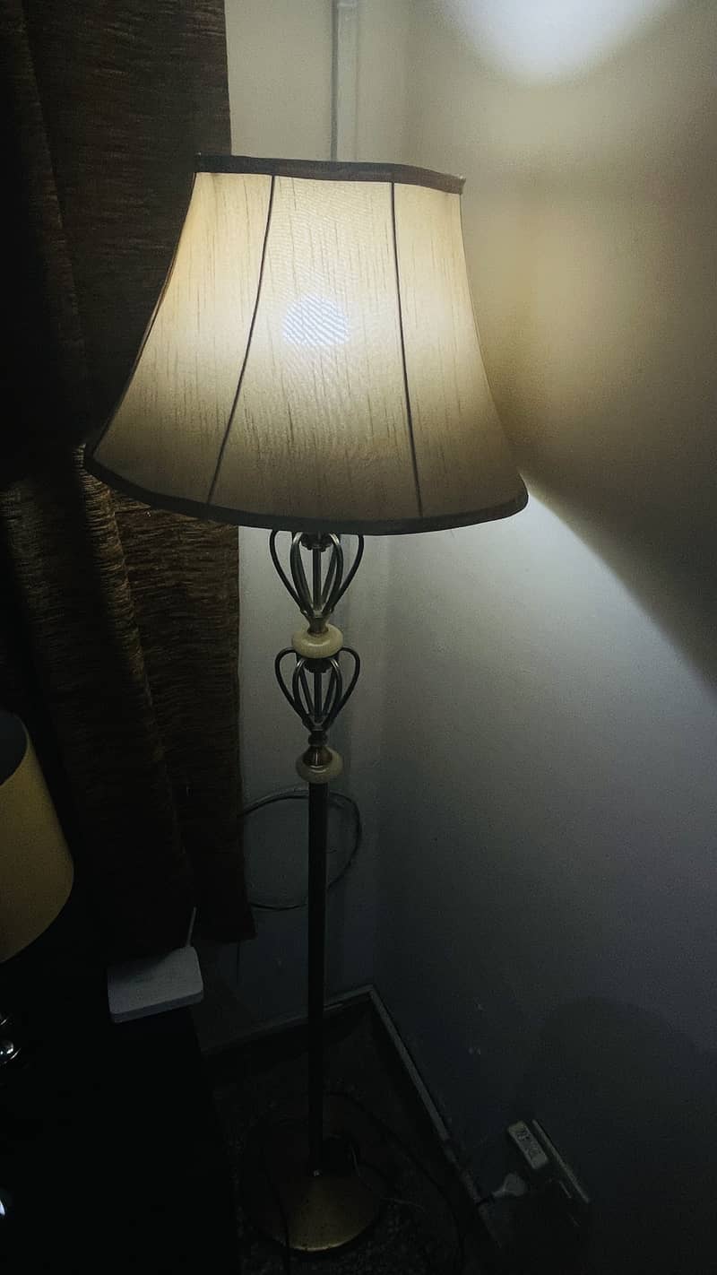 Long lamp - Lamps - 1104108346