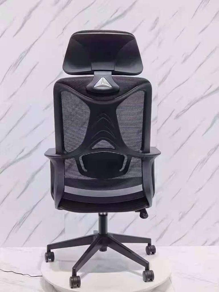 Imported office chairs | Gaming chair | Executive Revolvong Chair ...