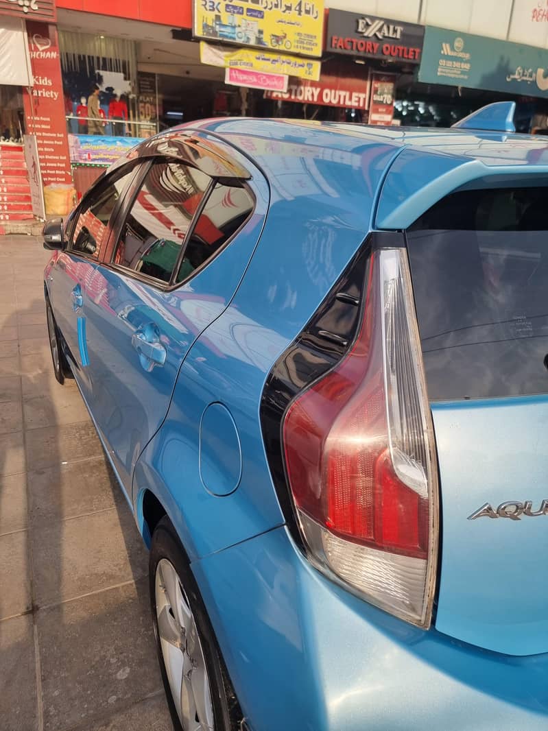 Toyota Aqua - Cars - 1104128474